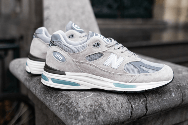 Diese New Balance Trend Sneaker Modelle sind aktuell in aller Munde ...