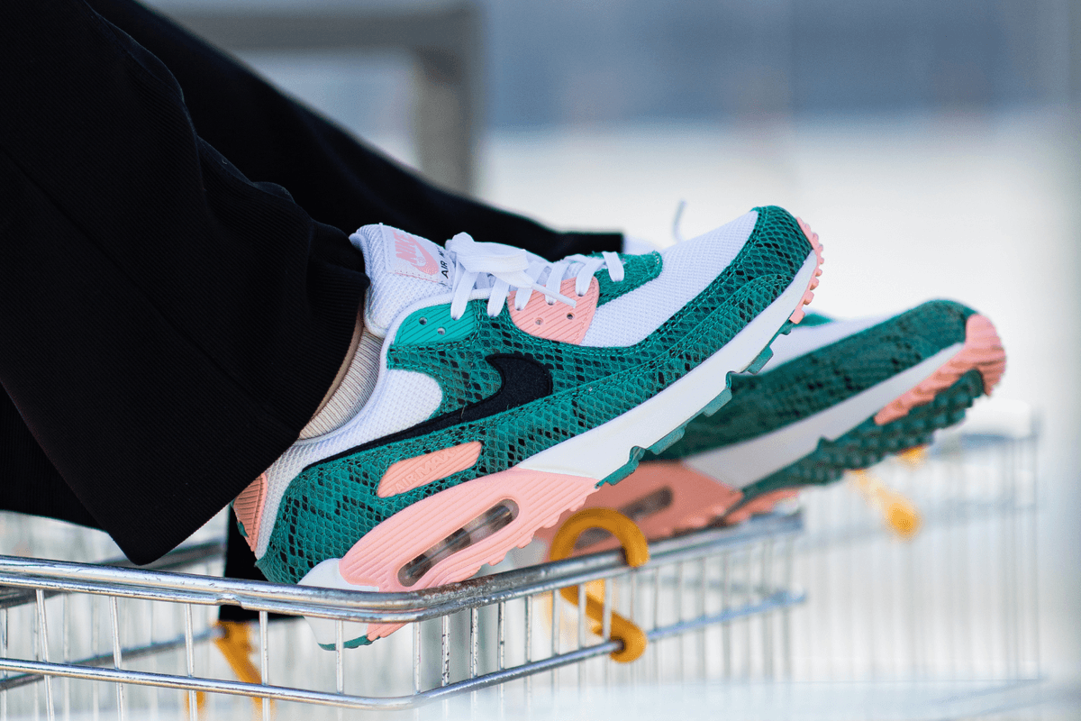 The Top 10 Air Max 90 Colorways at StockX - Sneakerjagers