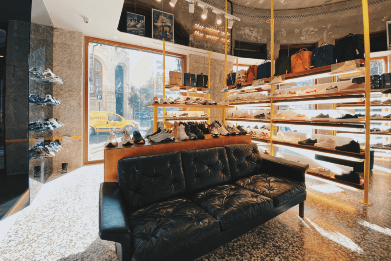 Sneaker Shopping Guide: The 6 Best Sneaker Shops in Valencia