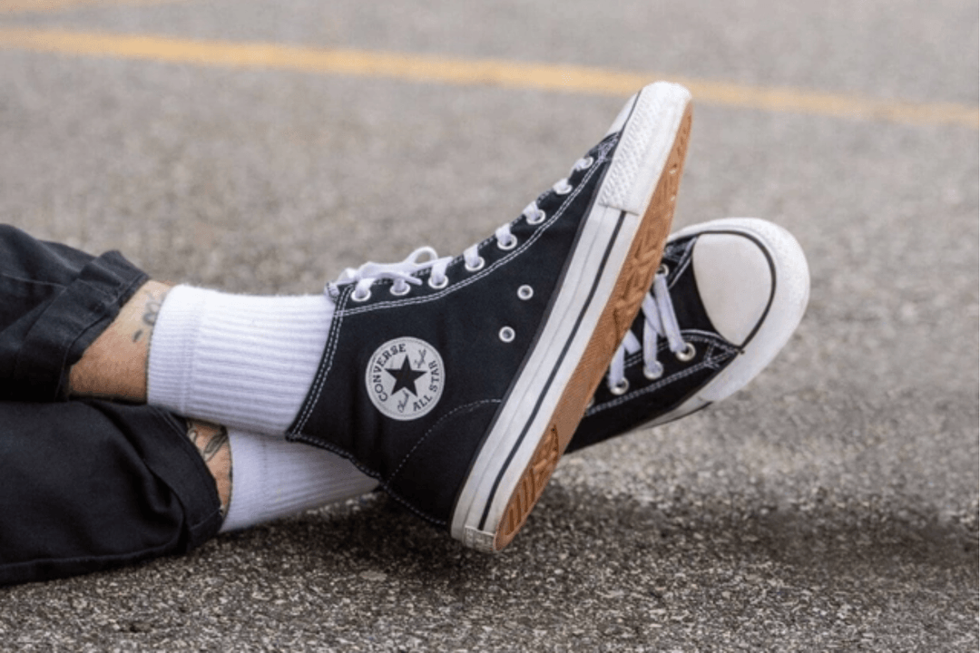 Customize sneakers with Converse personalized. - Sneakerjagers